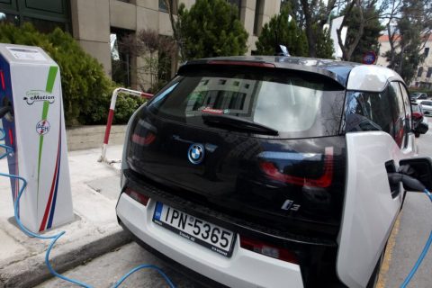 Ο Παναγιώτης Δούμας «τα χώνει» σε