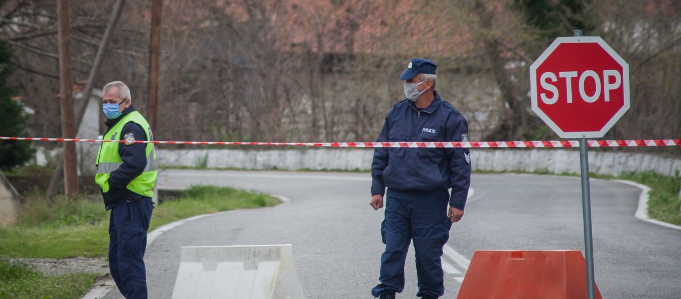 Η κυβέρνηση επιμένει στα καταστροφικά