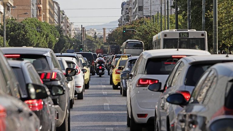Τέλη κυκλοφορία: Με τον μήνα και… 1-2
