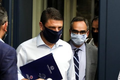 ΜΟΝΟ ΣΤΗΝ ΕΛΛΑΔΑ! ΕΞΩΦΡΕΝΙΚΟ ΠΕΡΙΣΤΑΤΙΚΟ ΣΤΗΝ ΣΚΙΑΘΟ: ΚΑΤΟΙΚΟΣ ΕΣΤΗΣΕ ...