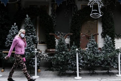 ΣΑΛΤΑΡΕ Ο ΚΟΣΜΟΣ ΚΑΙ ΜΑΧΑΙΡΩΝΕΙ Ο ΕΝΑΣ ΤΟΝ ΑΛΛΟΝ ΓΙΑ ΤΟ ΤΙΠΟΤΑ ...