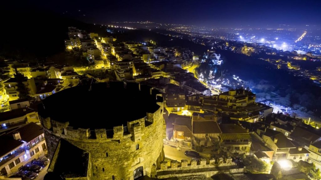 ΟΤΑΝ ΠΕΦΤΕΙ ΤΟ ΣΚΟΤΑΔΙ ΣΤΗ ΘΕΣΣΑΛΟΝΙΚΗ