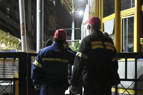 Το ΣΔΟΕ πήγε στο Φεστιβάλ Βιβλίου και τα περίπτερα έκλεισαν σε ...