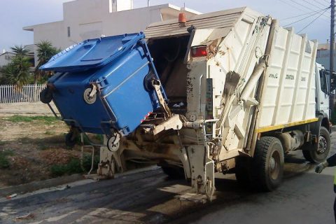 Ο ΔΗΜΟΣ ΚΟΡΔΕΛΙΟΥ ΕΥΟΣΜΟΥ ΣΤΗΡΙΖΕΙ ΤΟΥΣ ΠΥΡΟΠΛΗΚΤΟΥΣ ..ΞΕΚΙΝΑ Η ΣΥΛΛΟΓΗ ...