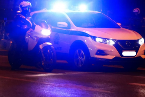 ΜΕ ΤΙΣ ΜΠΟΤΕΣ ΤΩΝ 1000 ΕΥΡΩ ΣΤΑ ΧΩΡΑΦΙΑ Η