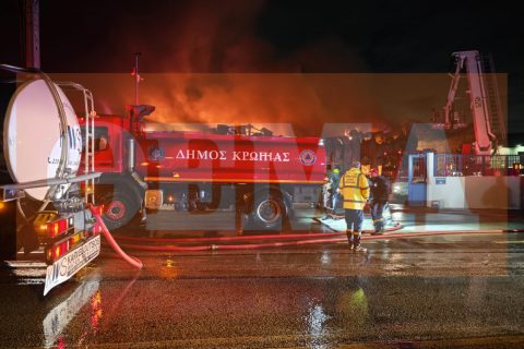 ΠΑΡΟΛΙΓΟΝ ΤΡΑΓΩΔΙΑ ΜΕ F-16 ΣΤΑ ΧΑΝΙΑ!!! Το