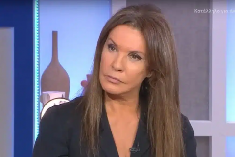 Ελένη Μενεγάκη: Η φωτογραφία με τις κόρες