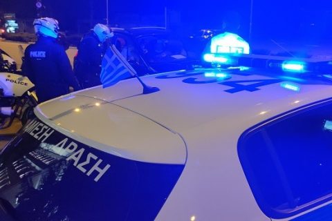 ΔΕΝ ΕΧΟΥΝ ΤΣΙΠΑ ΠΑΝΩ ΤΟΥΣ!!!